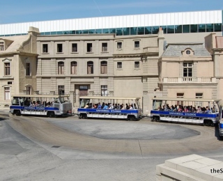 Square of Warriors / Spartacus Square - theStudioTour.com