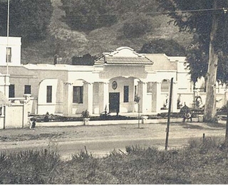 Admin Block - theStudioTour.com